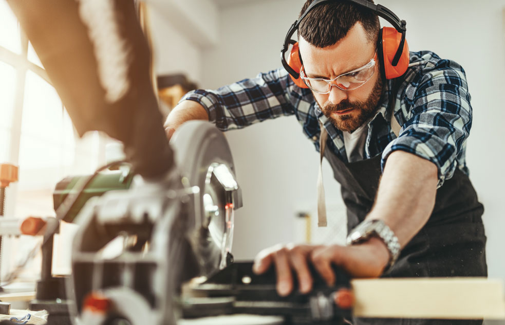 Der Handwerker im Frühling | Haustec
