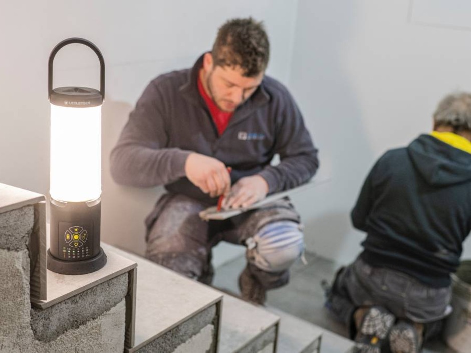 360°-Licht für Profis mit der neuen AL10R Work von Ledlenser | Haustec