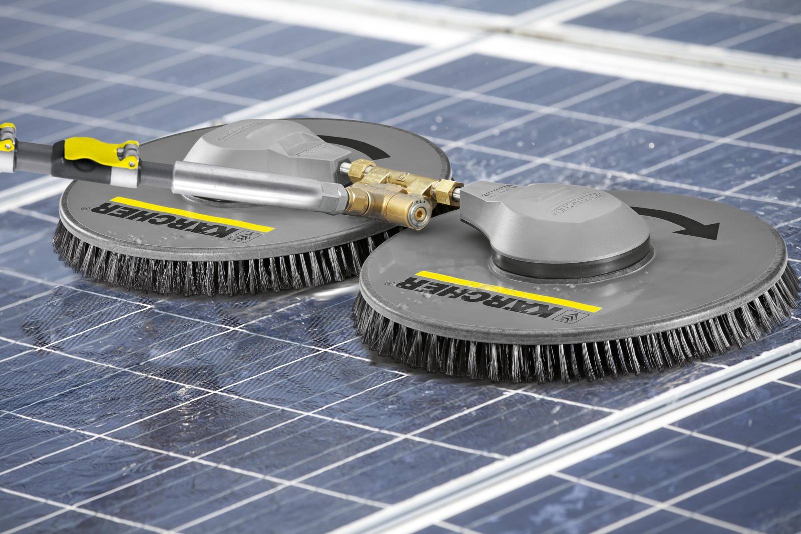 Kärcher: iSolar für die Reinigung von Photovoltaikanlagen | Haustec