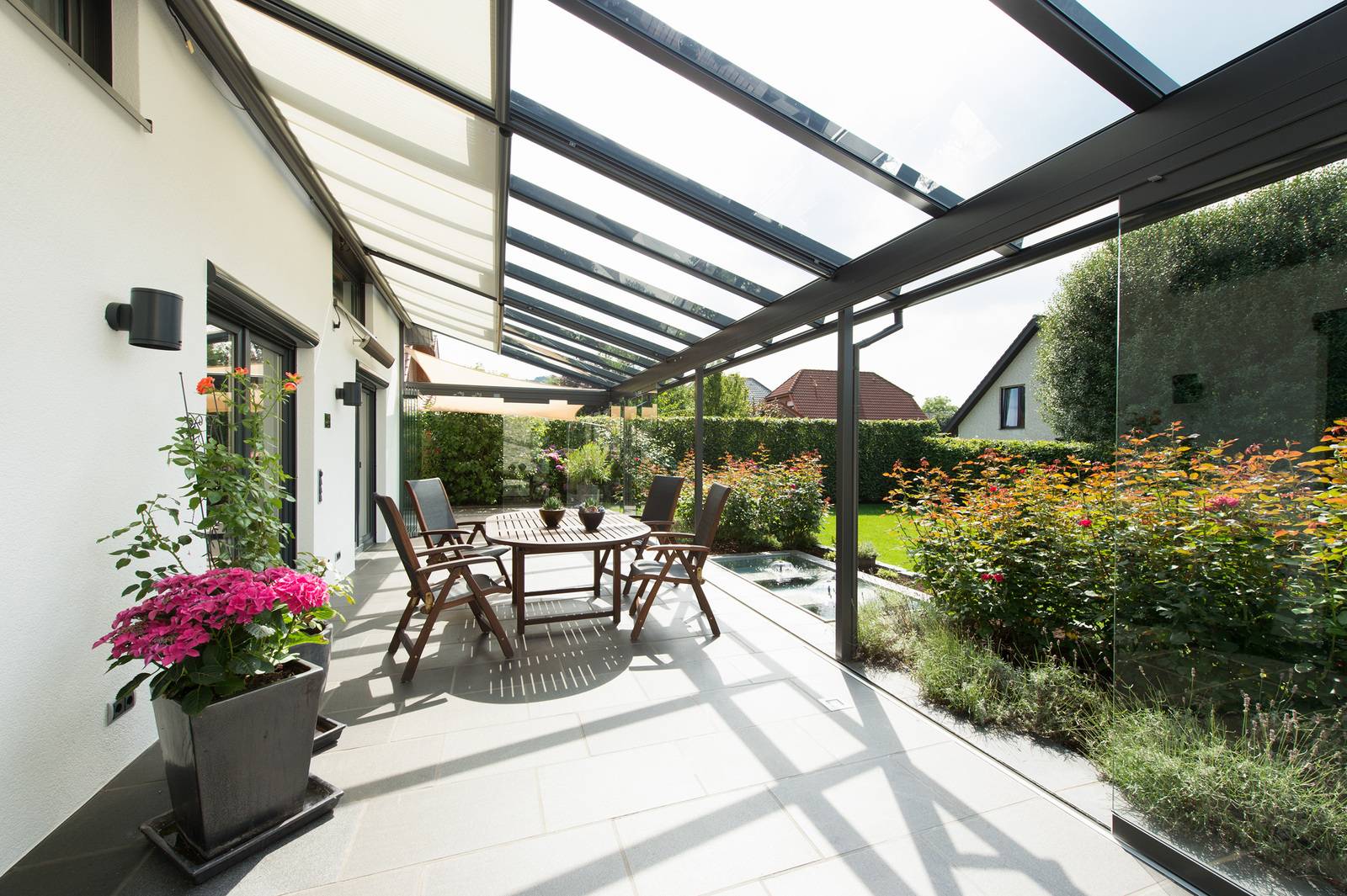 Vielseitiges Terrassendach: SDL Atrium von Solarlux | Haustec