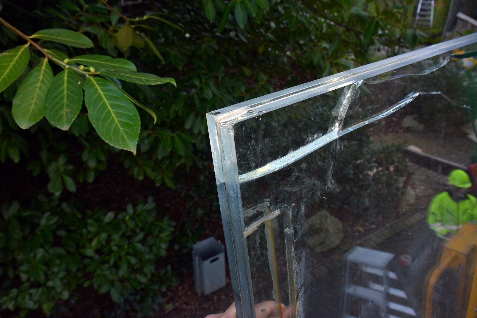 Typische Glasschäden und ihre Ursachen | Haustec