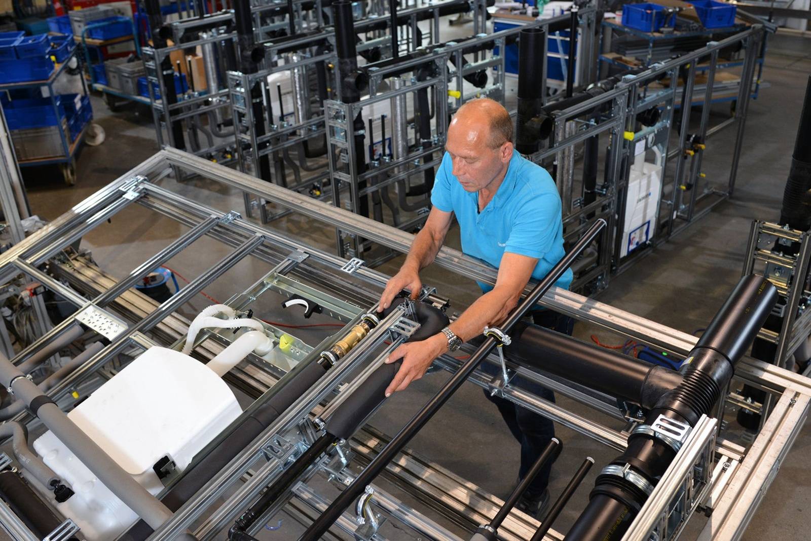 Wie Installationsschächte und -vorwände mit Ü-Zeichen Sicherheit schaffen | Haustec