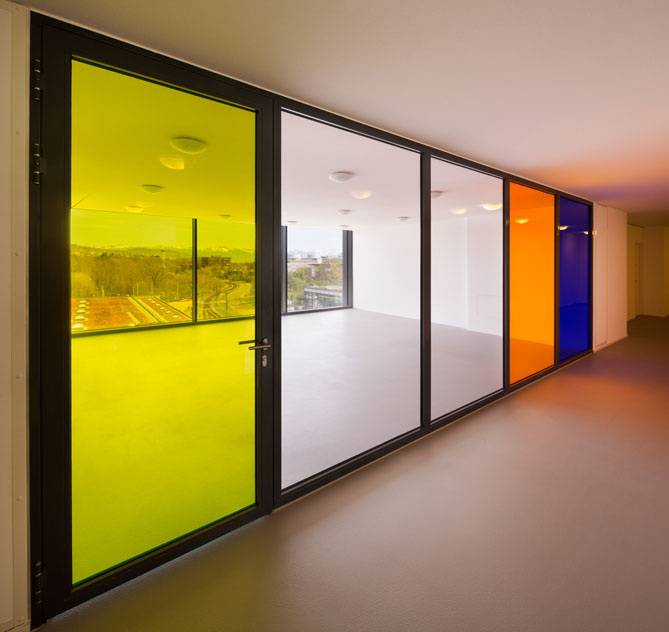 Vetrotech: Sicherheitsgläser Pyroswiss, Betroflam und Contraflam | Haustec