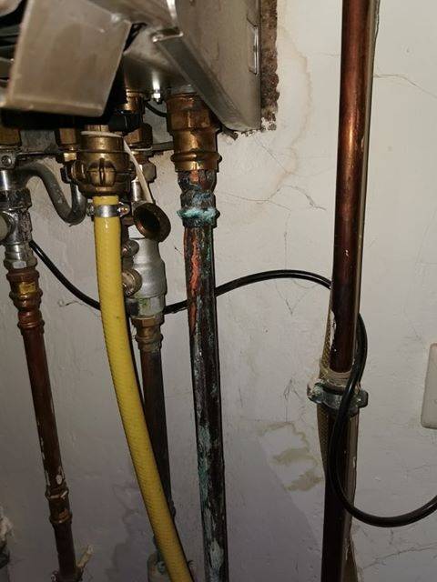 Pfusch am Bau: Überraschungen vor und hinter der Wand | Haustec