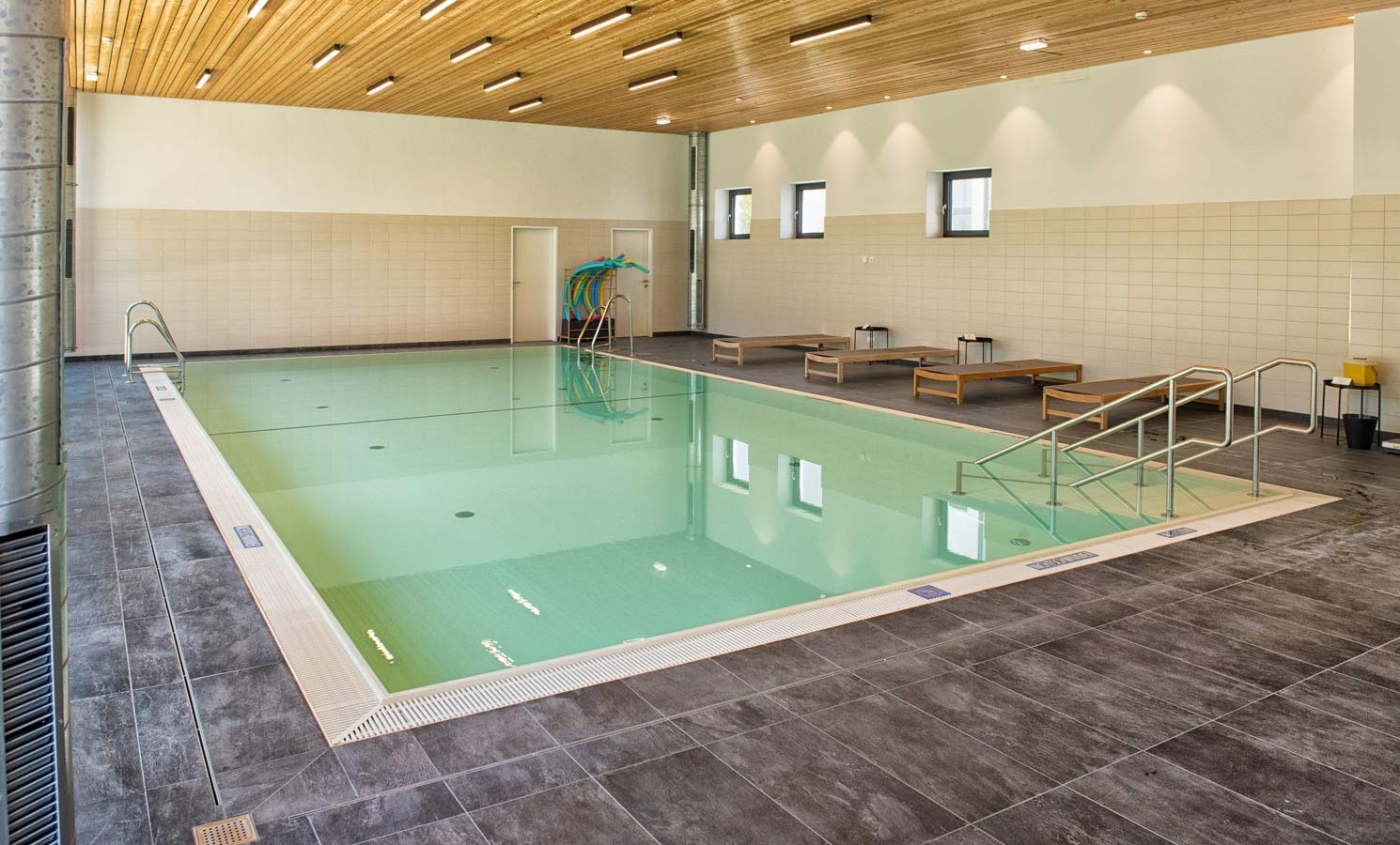 Aschl sorgt für Pool-Entwässerung in Kneipp-Kurhaus Marienkron | Haustec