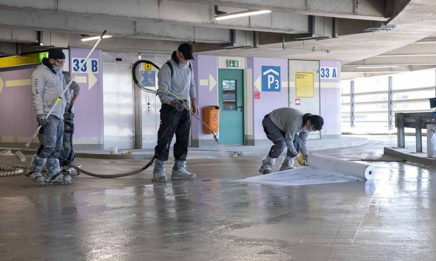 Triflex Sam: Spray-Applikation für 2K-PMMA | Haustec