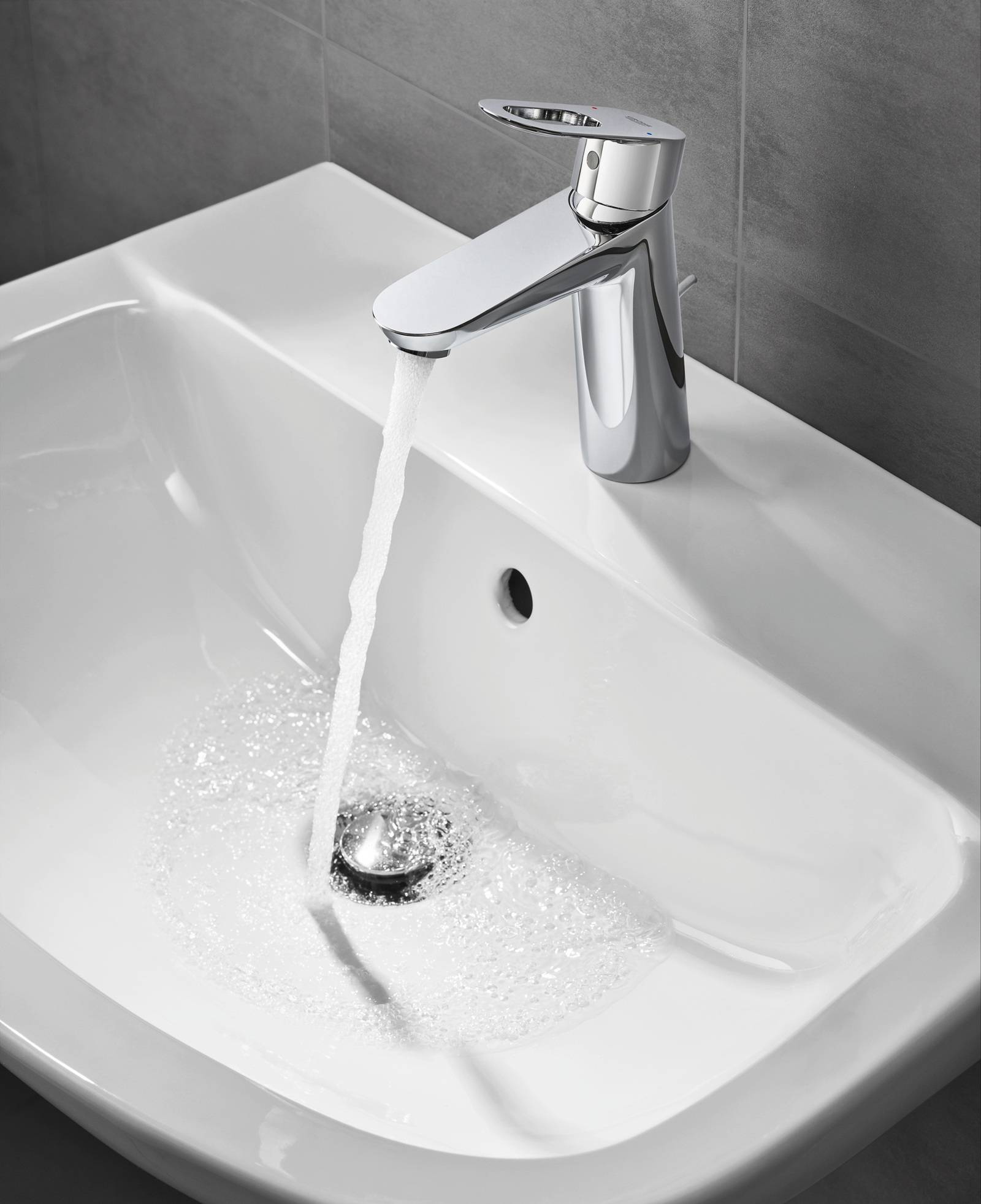ISH 2017: Grohe präsentiert drei eigene Keramikserien | Haustec