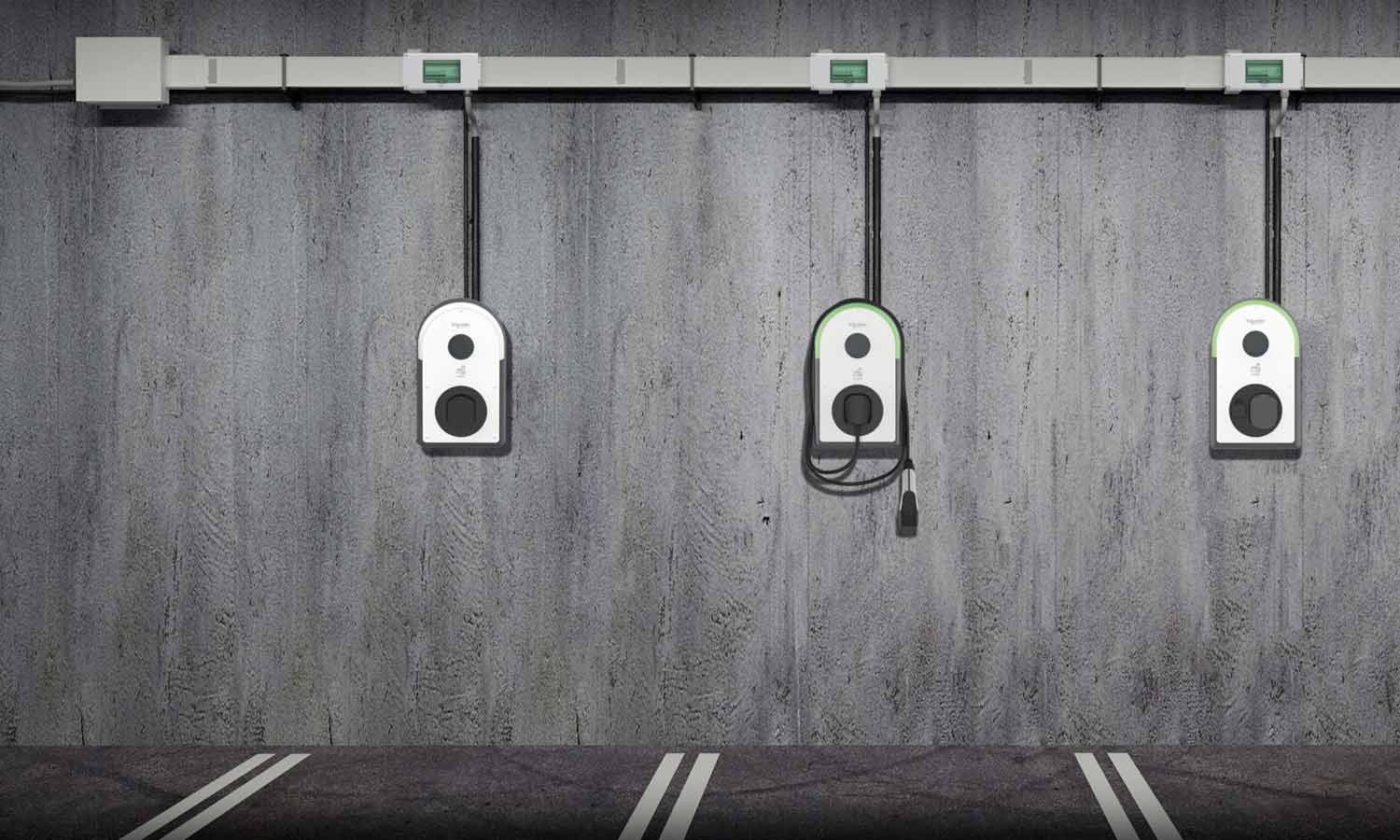 EVlink Pro AC: Ladelösung für Gewerbe, Zweckbau und Fahrzeugflotten ...