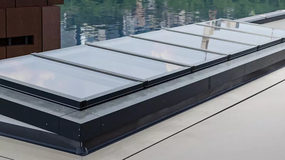 Lamilux-Glasdach für mehr Licht und bessere Lüftung | Haustec